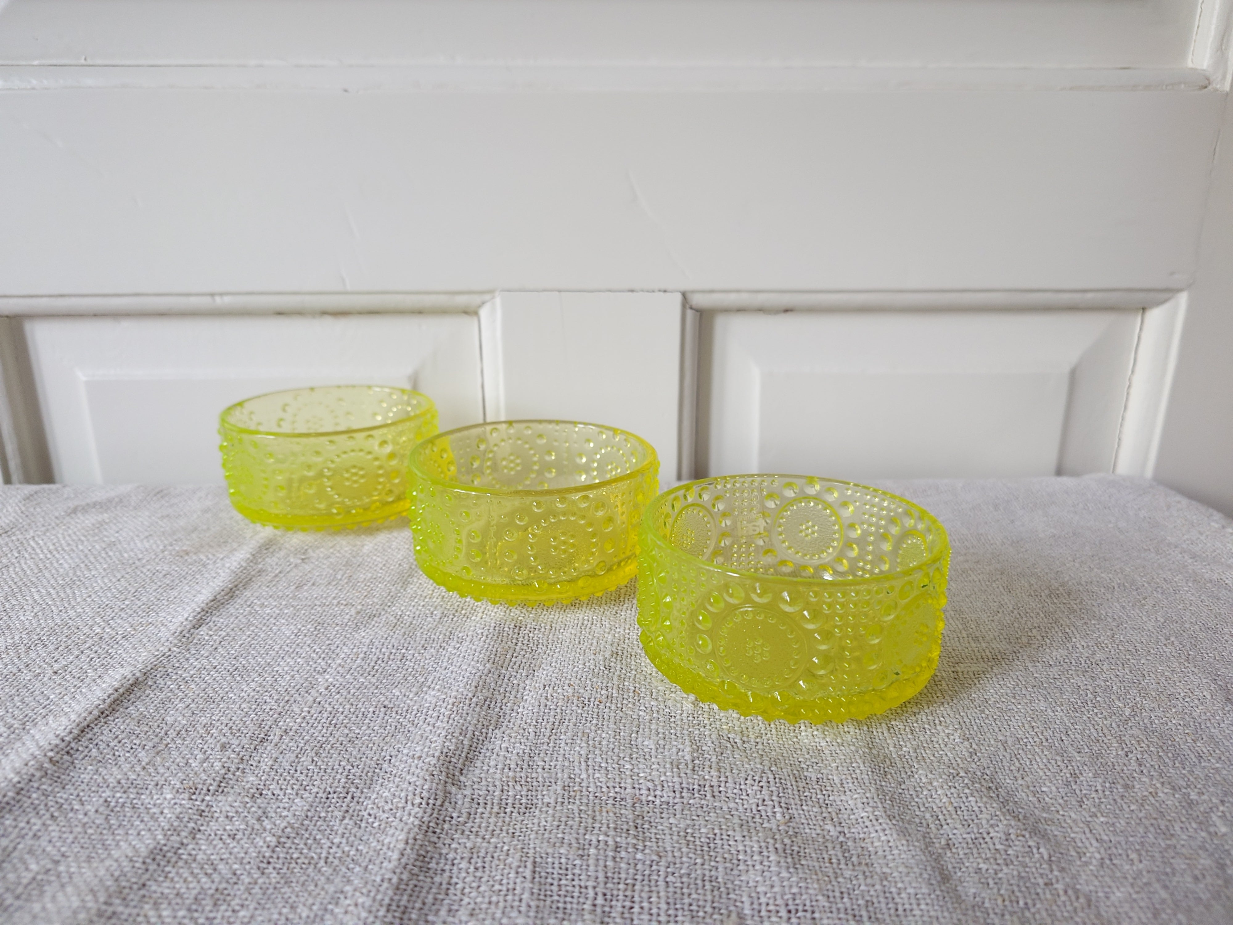 Riihimäki Grapponia keltainen jälkiruokakulho 9,5 cm 3 kpl – Hiiden Aarteet