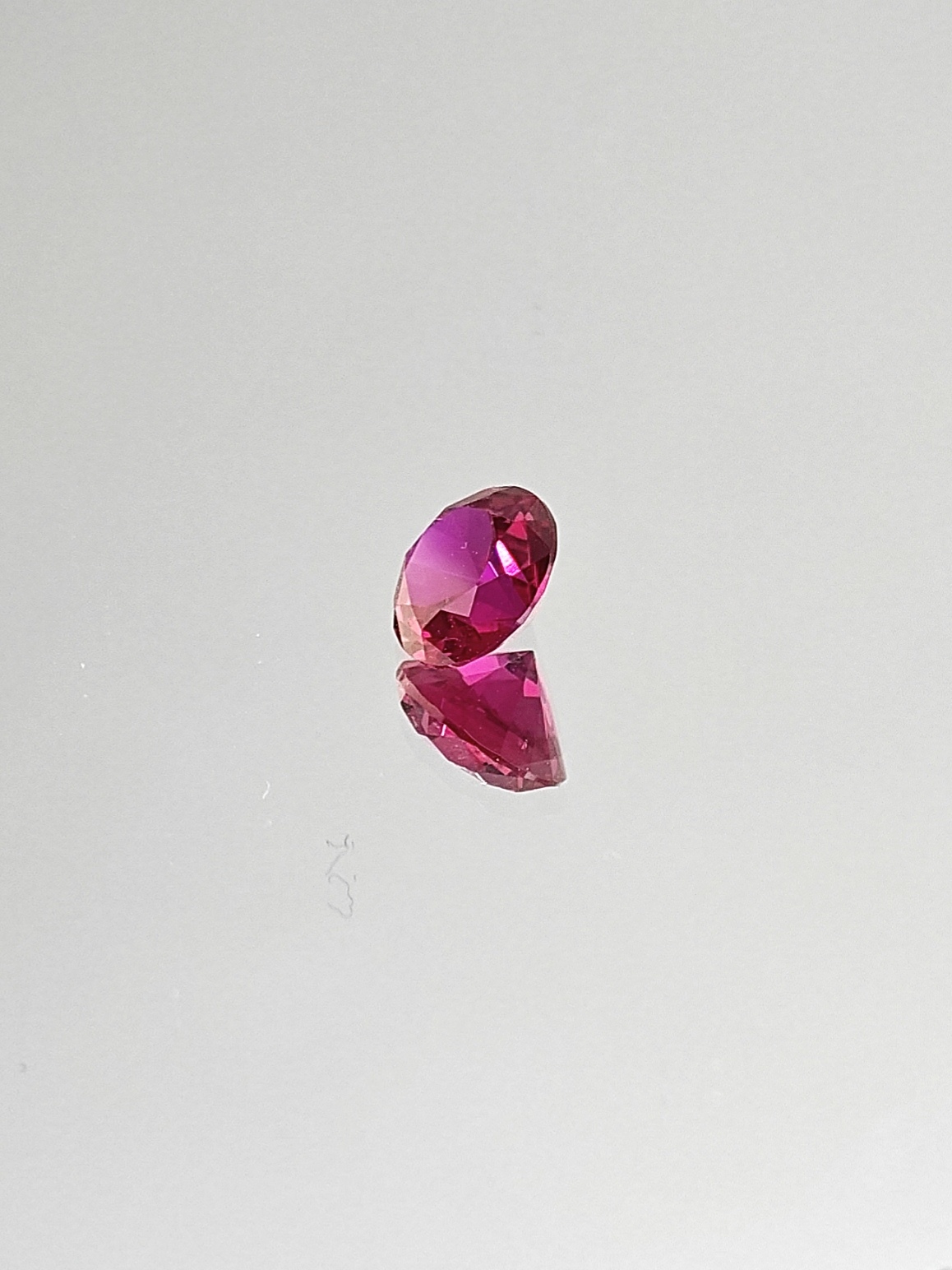 Ruby (synt.) 1 ct round – Jalokivitukku.com