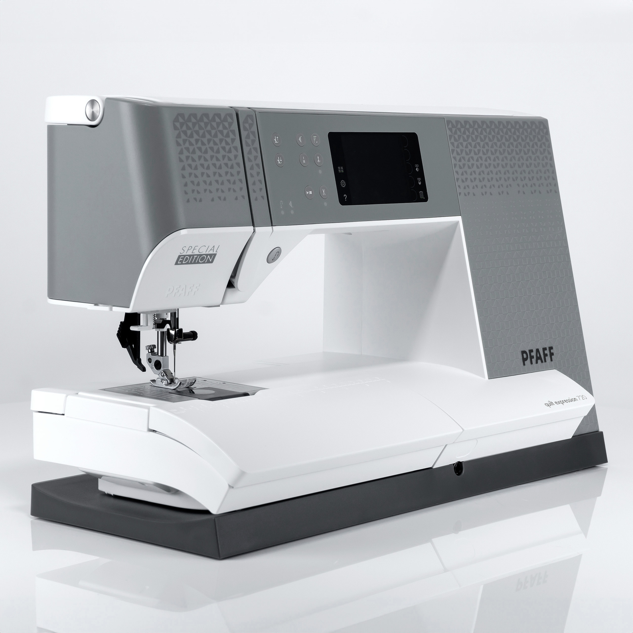 Pfaff Quilt Expression 720 SE – Ompelukoneliike Halonen Ky