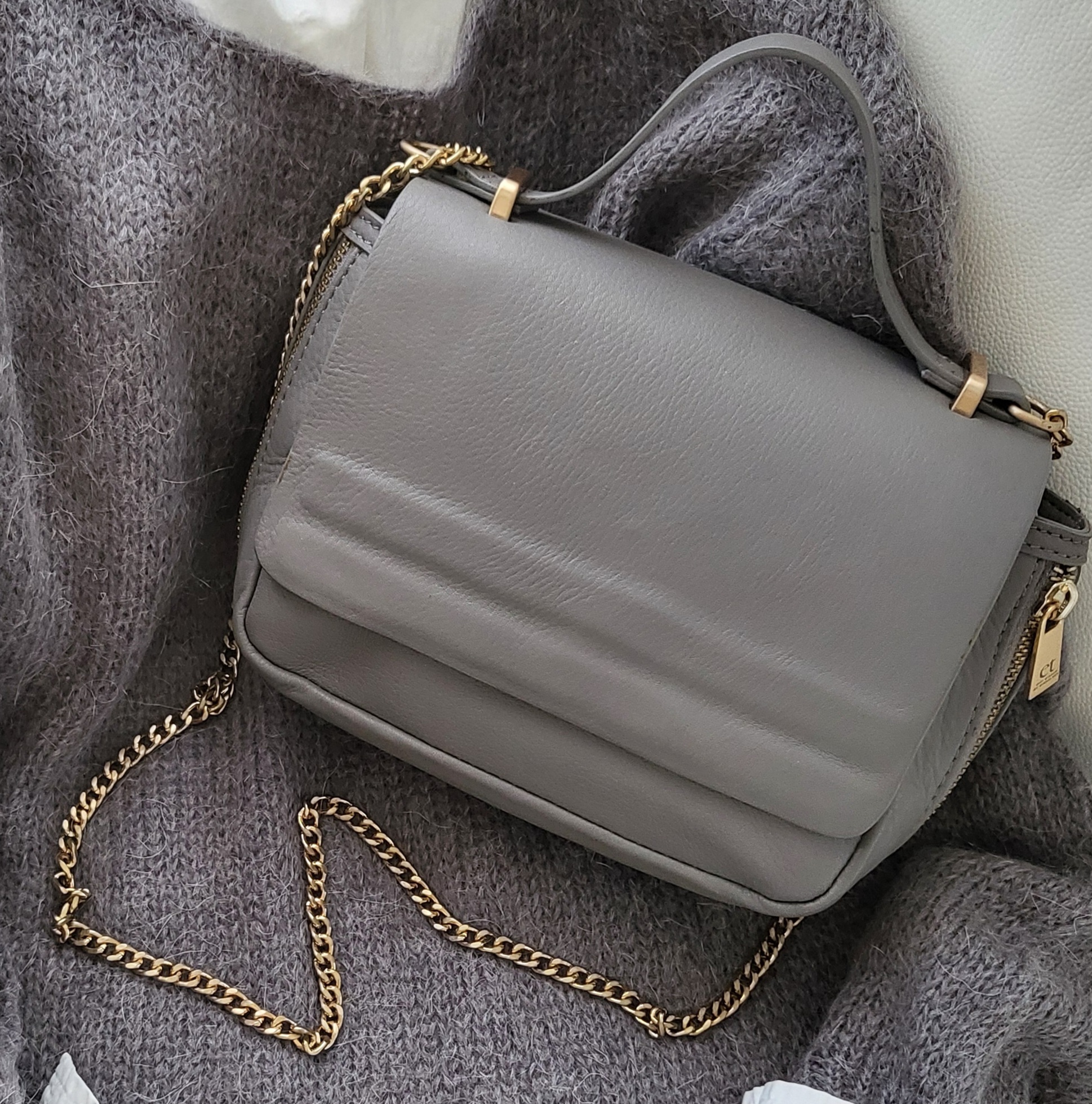 DAY et DAY London CB Grey – Divitia