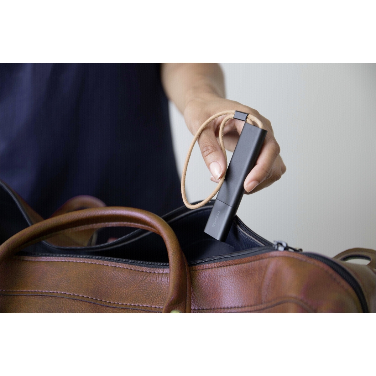 Invoxia GPS Tracker - Laite ja ajoneuvopaikannin – KOTIAUTOMAATIOKAUPPA.FI