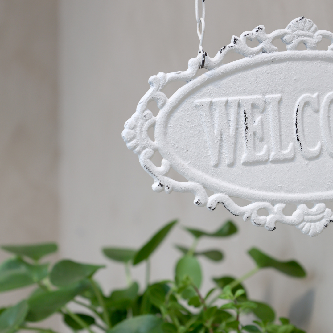 Chic Antique Romanttinen Welcome-kyltti Telineessä -RIA Verkkokauppa