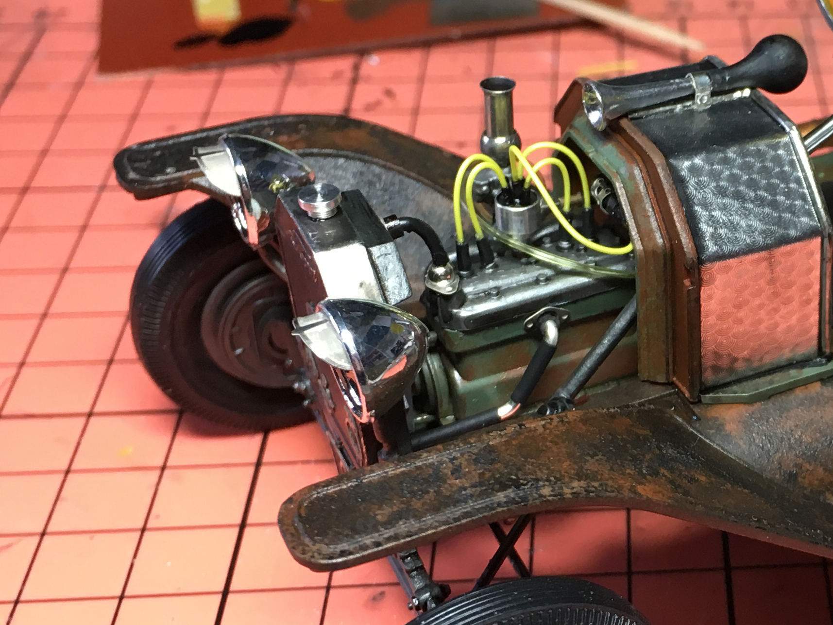 Headlight visor for scale model car builders – Highlight Model Studio